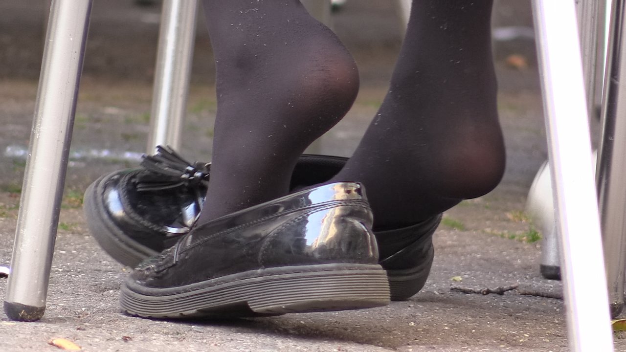Cc Feet Com Candid Cam Shoeplay With Girls Feet Socks Nylons